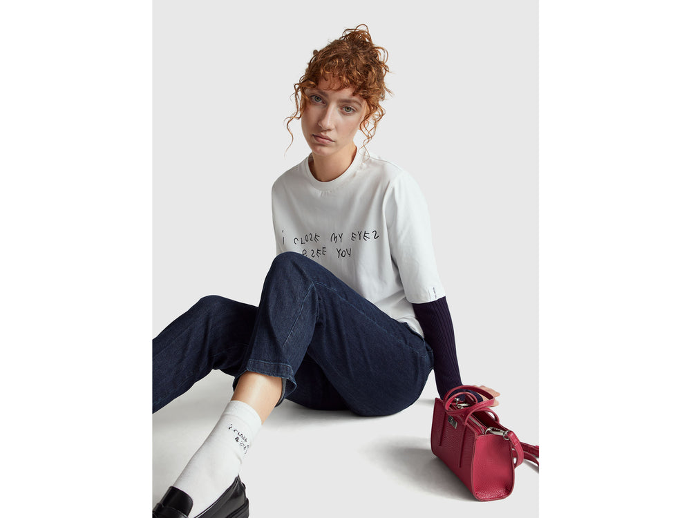 White t-shirt with Coco Capitán print